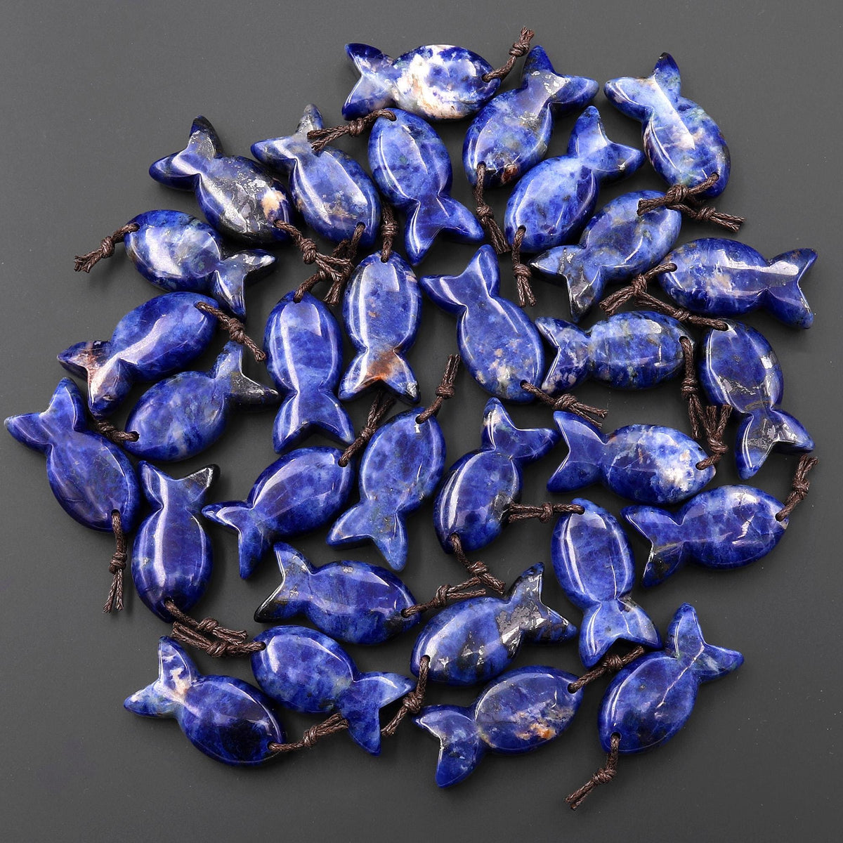 AAA Hand Carved Natural Gemstone Fish Pendant Blue Sodalite Green Aven ...